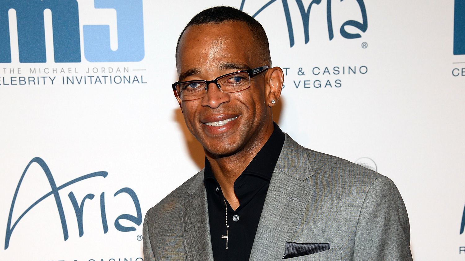 Obama Pays Tribute to ESPN Legend Stuart Scott - Bloomberg
