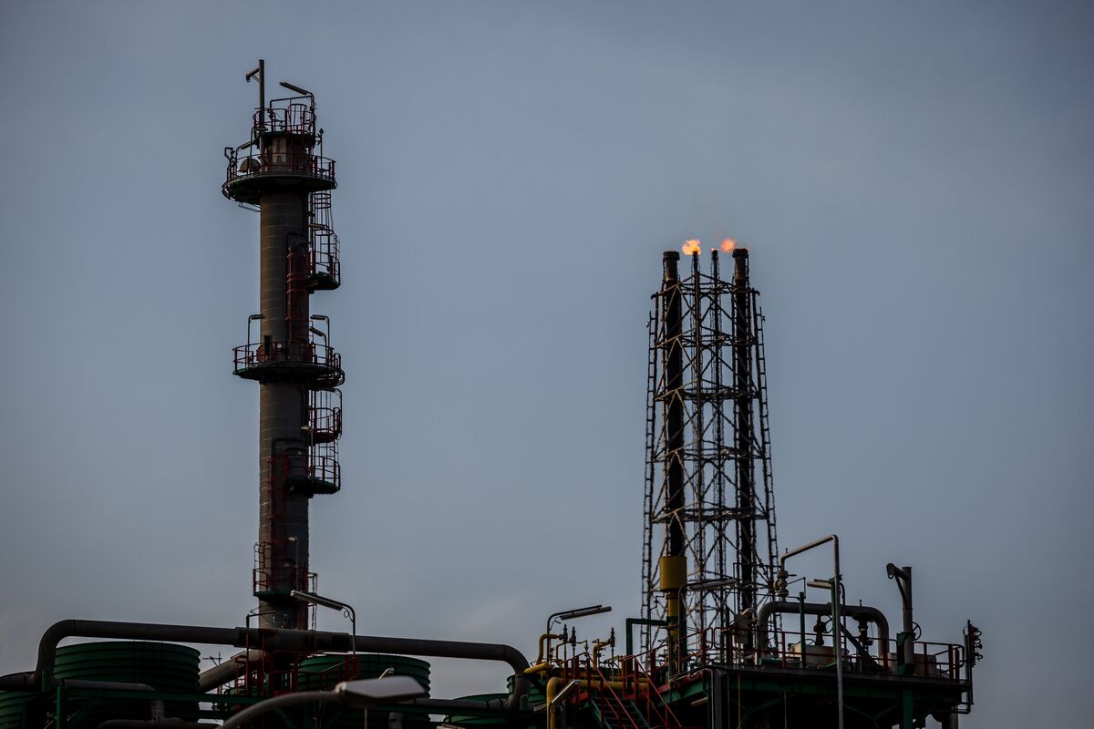 Saudi Aramco, Exxon Show Support for Energy Transition But on Their ...
