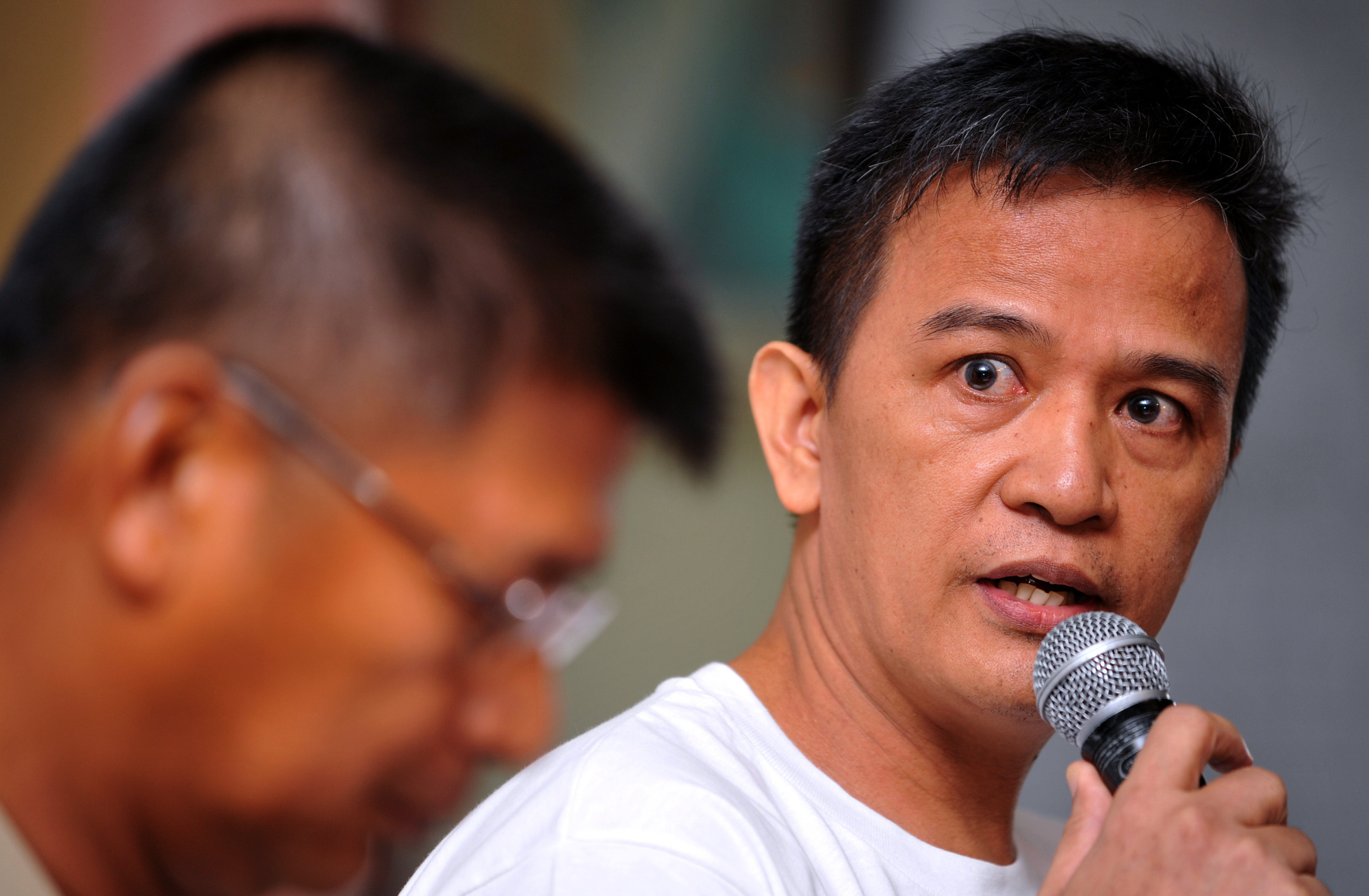 Duterte’s Team Includes Ex-Marine Philippine Coup Plotter - Bloomberg
