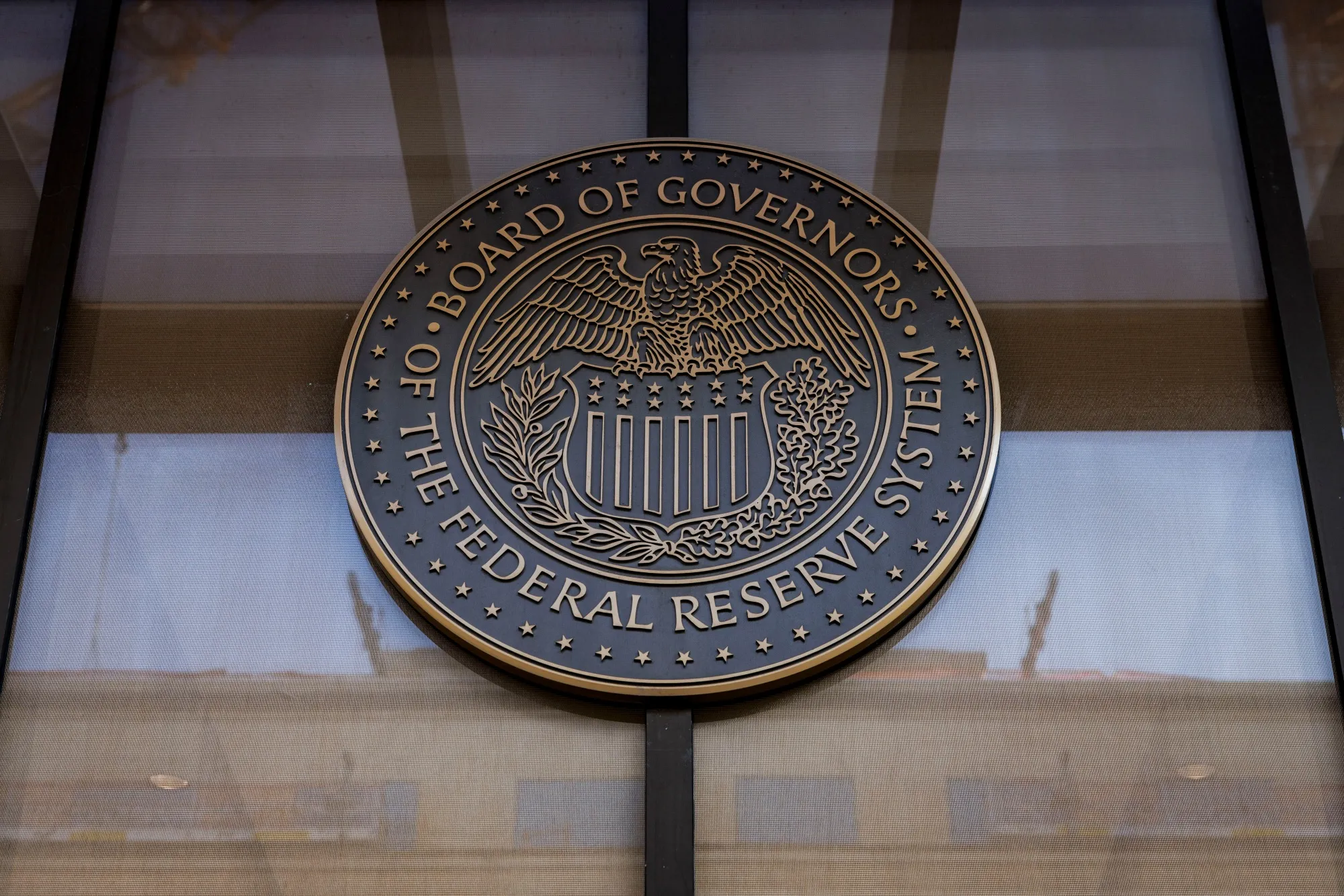 FOMC、政策金利の据え置き決定－4.25～4.5％ - Bloomberg