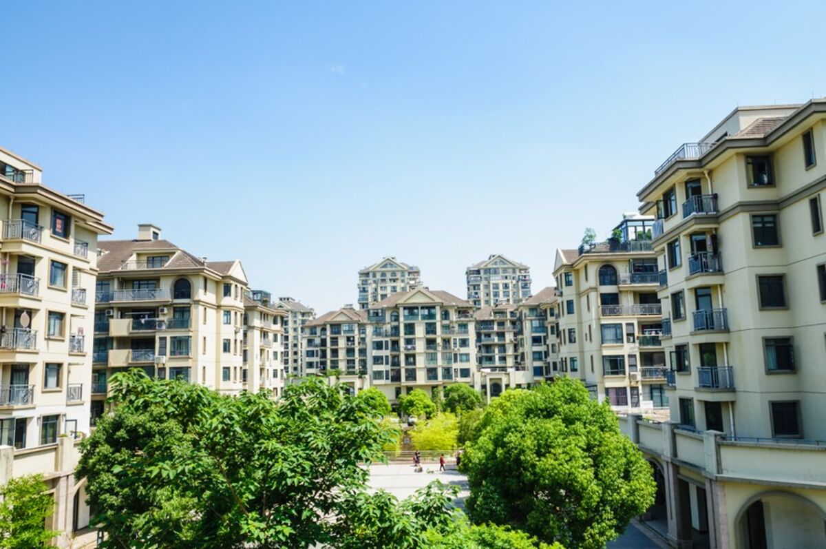 China Wants to Ban Gated Communities - Bloomberg