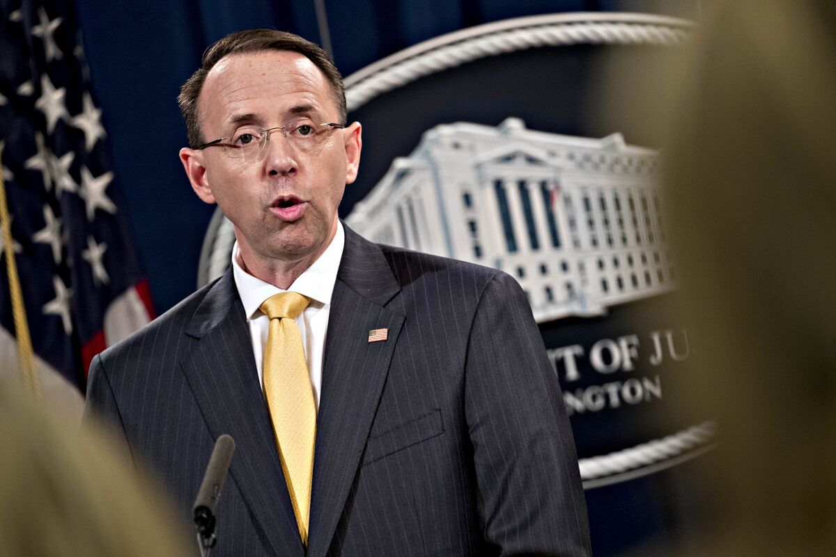 Overseeing Mueller, Cohen Probes Makes Rosenstein a Big Target - Bloomberg