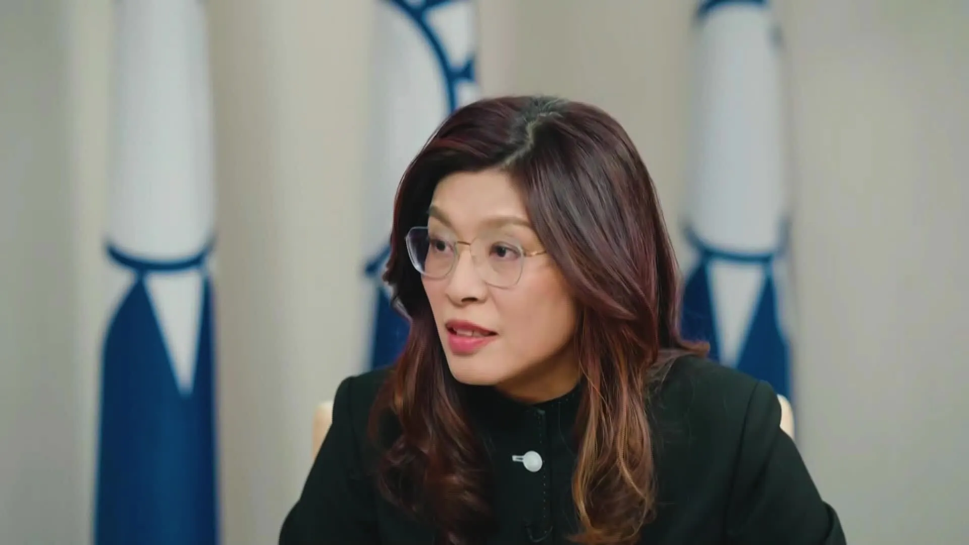 Watch KMT's Cheng Li-wun on US Visit, Peace and Defense Budget - Bloomberg
