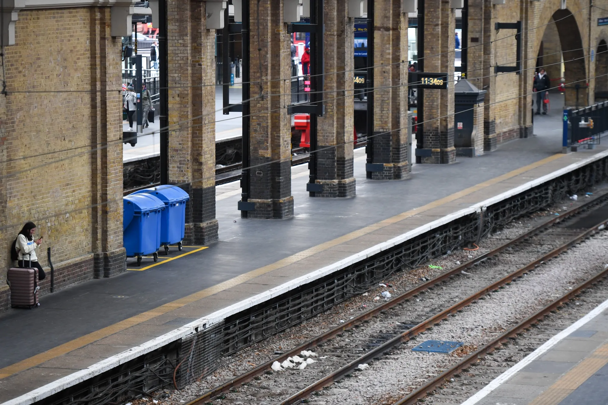 UK Train Strikes: Spotlight Turns to RMT After TSSA Accepts Network ...