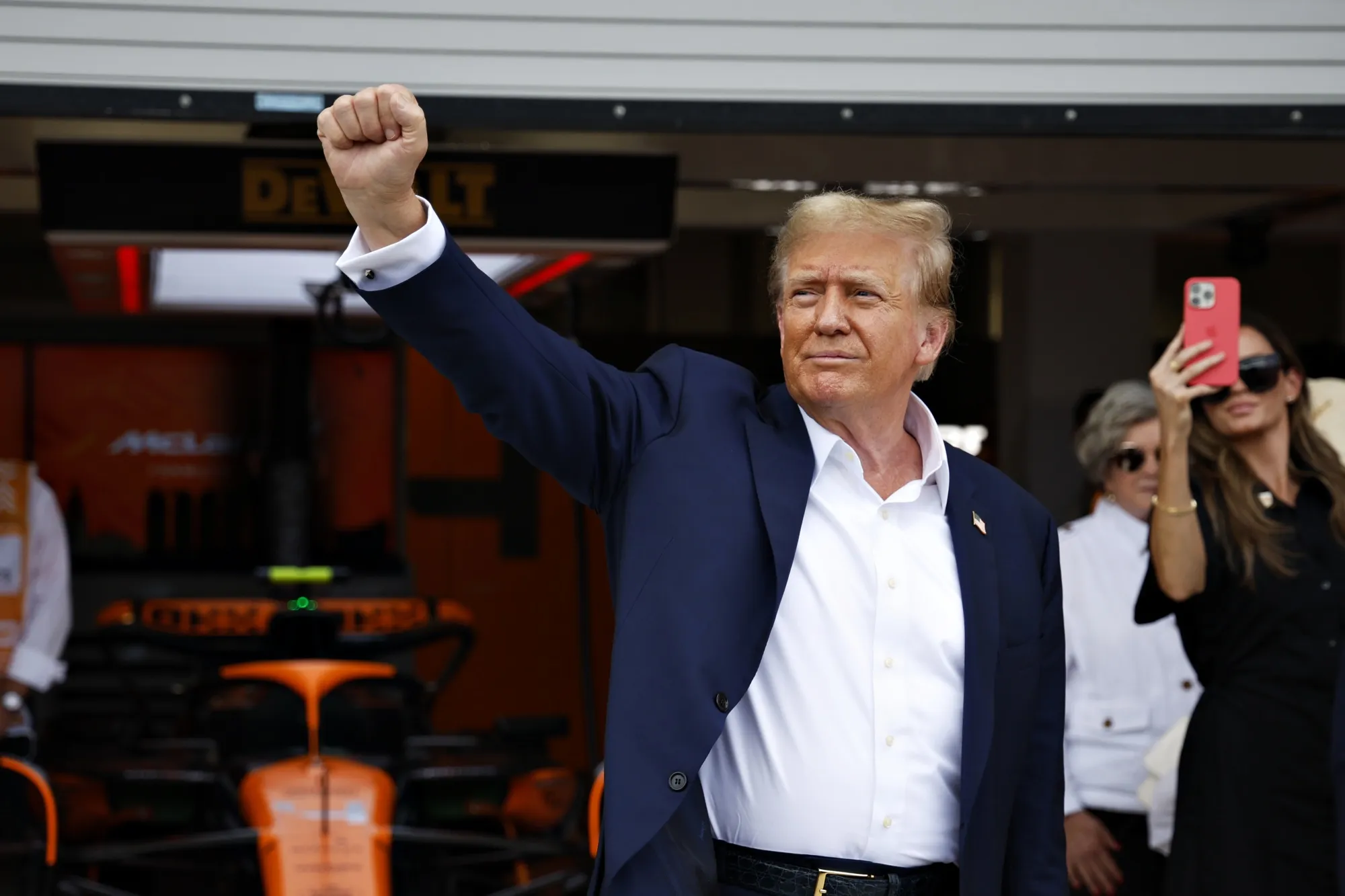 Joe Craft, Barbara Banke to Host Trump Fundraiser in Lexington ...
