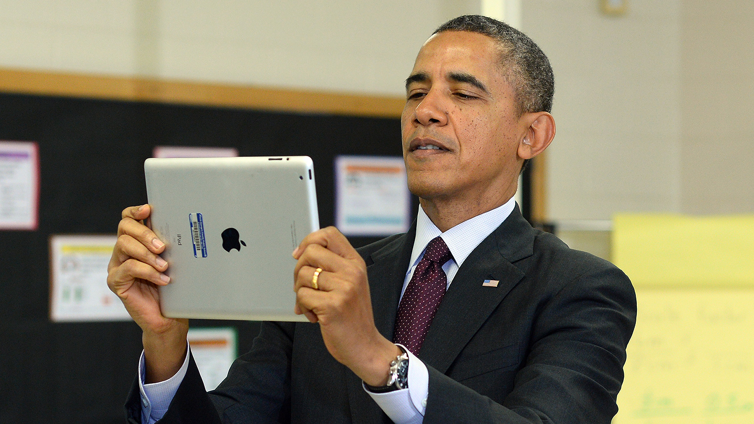 What to Expect From Obama's Interview With YouTube Stars - Bloomberg