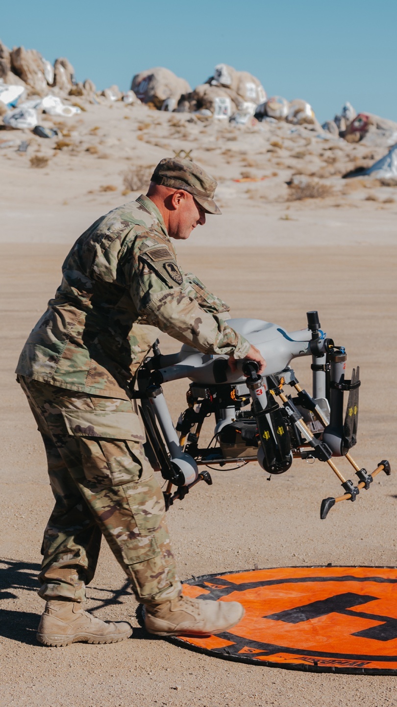 Watch Army Exercises Test Soldiers, Tech and Plans for Future - Bloomberg