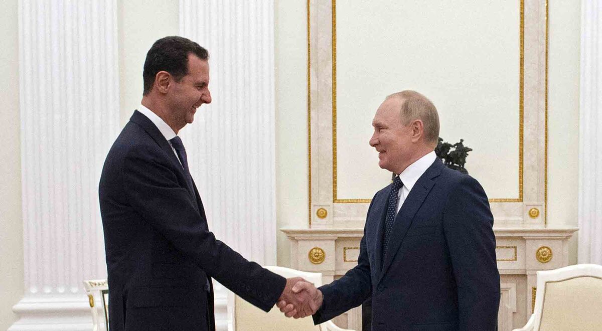 Putin Hosts Assad in Moscow, Tells Other Forces to Leave Syria - Bloomberg