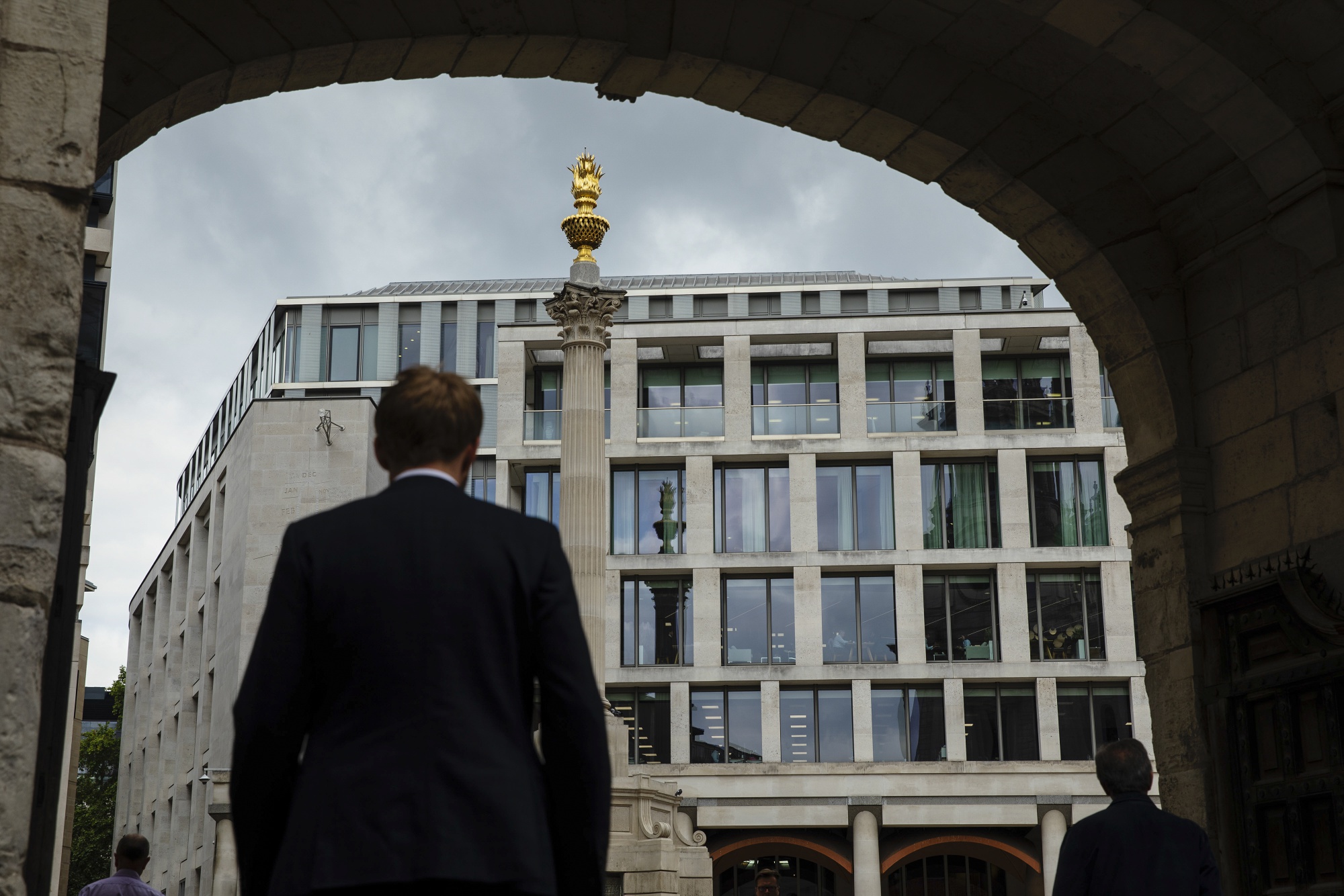 LSE’s $27 Billion Refinitiv Deal on Track for 2021; Shares Jump - Bloomberg