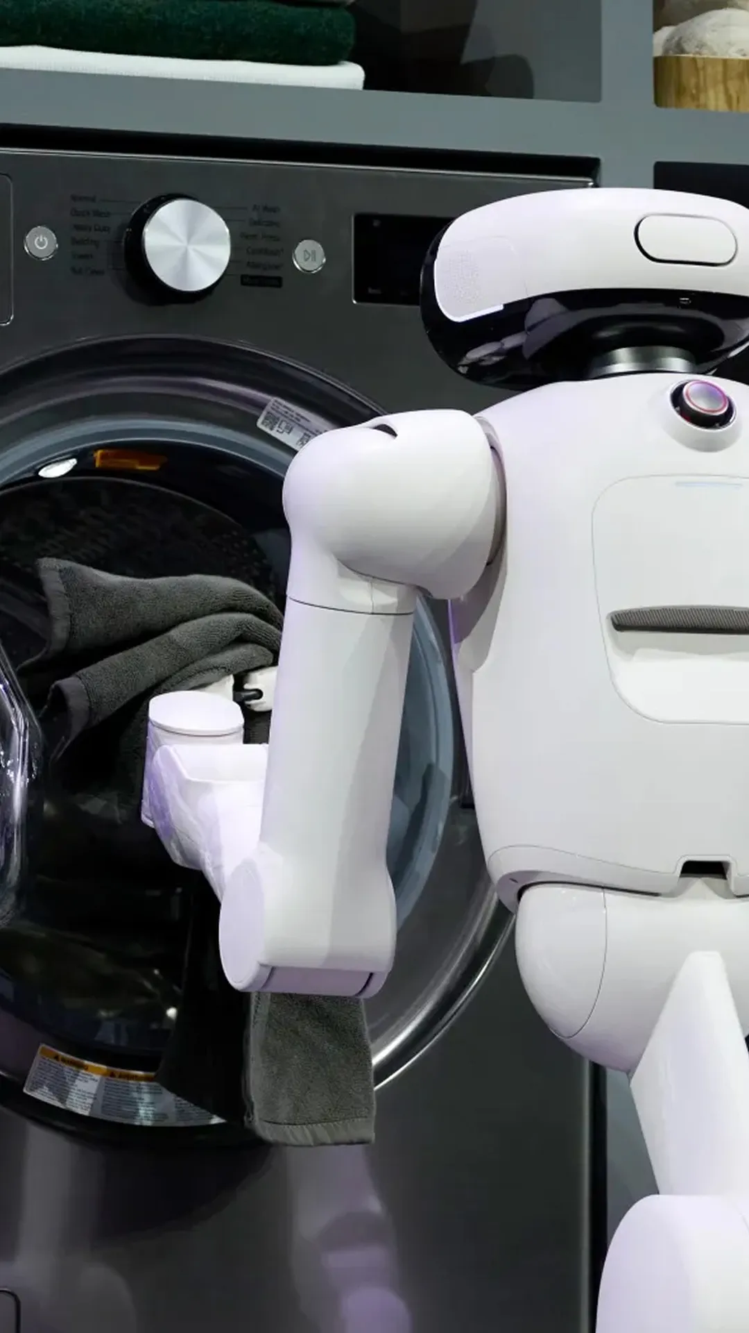 Watch Robots Take the Spotlight at CES 2026 in Las Vegas - Bloomberg