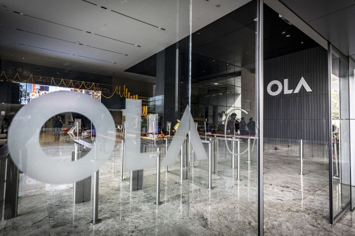 Ola Electric Stores See Raids, Seizures on Flouting India Rules - Bloomberg