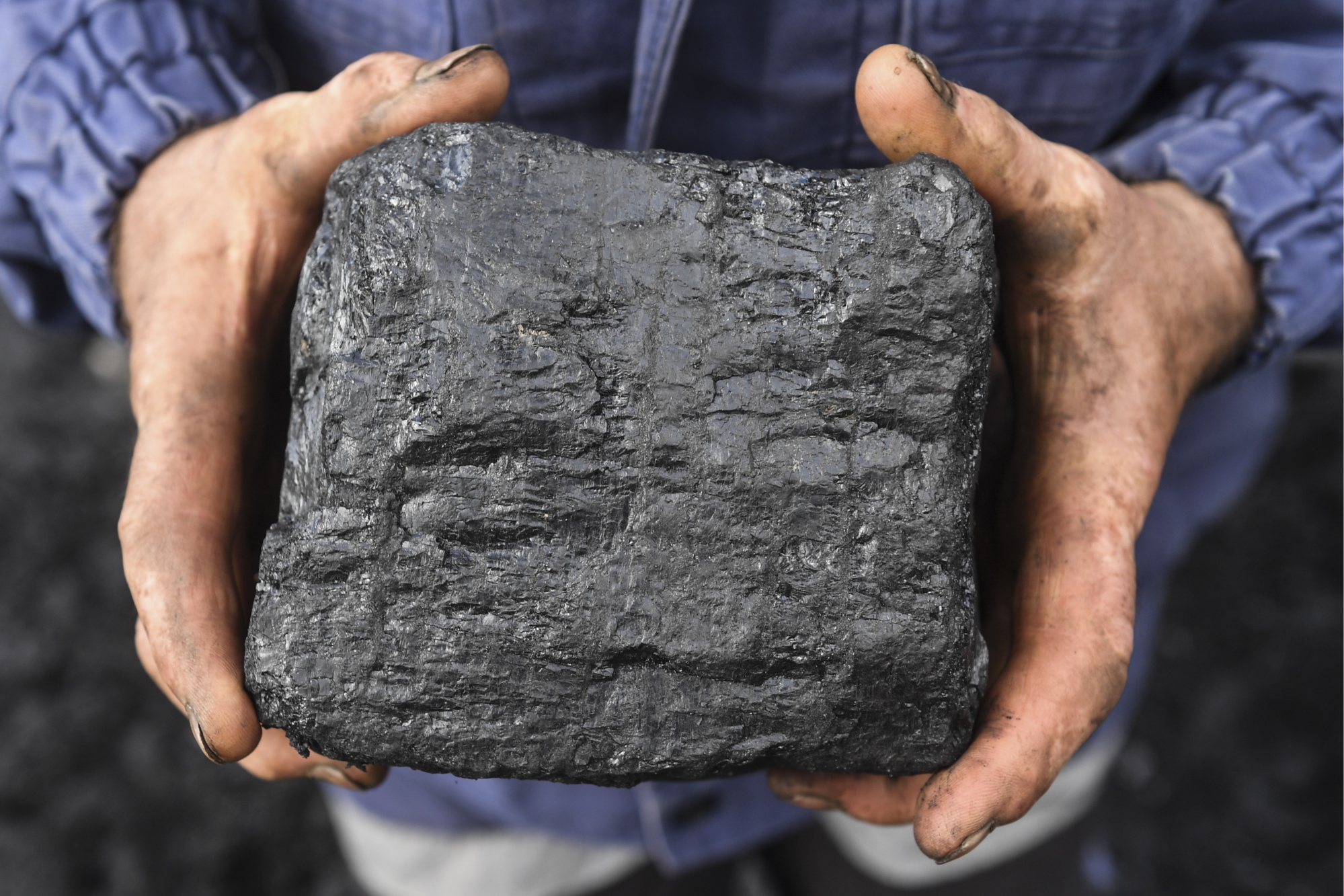 Nothing Trump Does Can Save Coal - Bloomberg