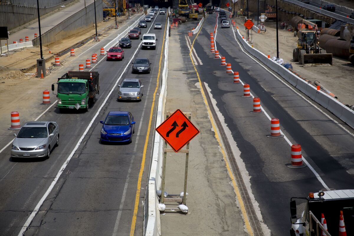 7 Bad Highway Projects, for a Very Bad Year - Bloomberg