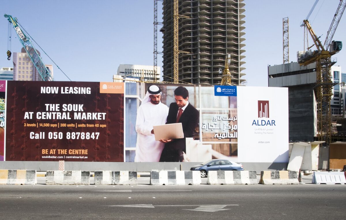 Aldar, ADQ Sign Pact on $8.2 Billion of Abu Dhabi Projects - Bloomberg