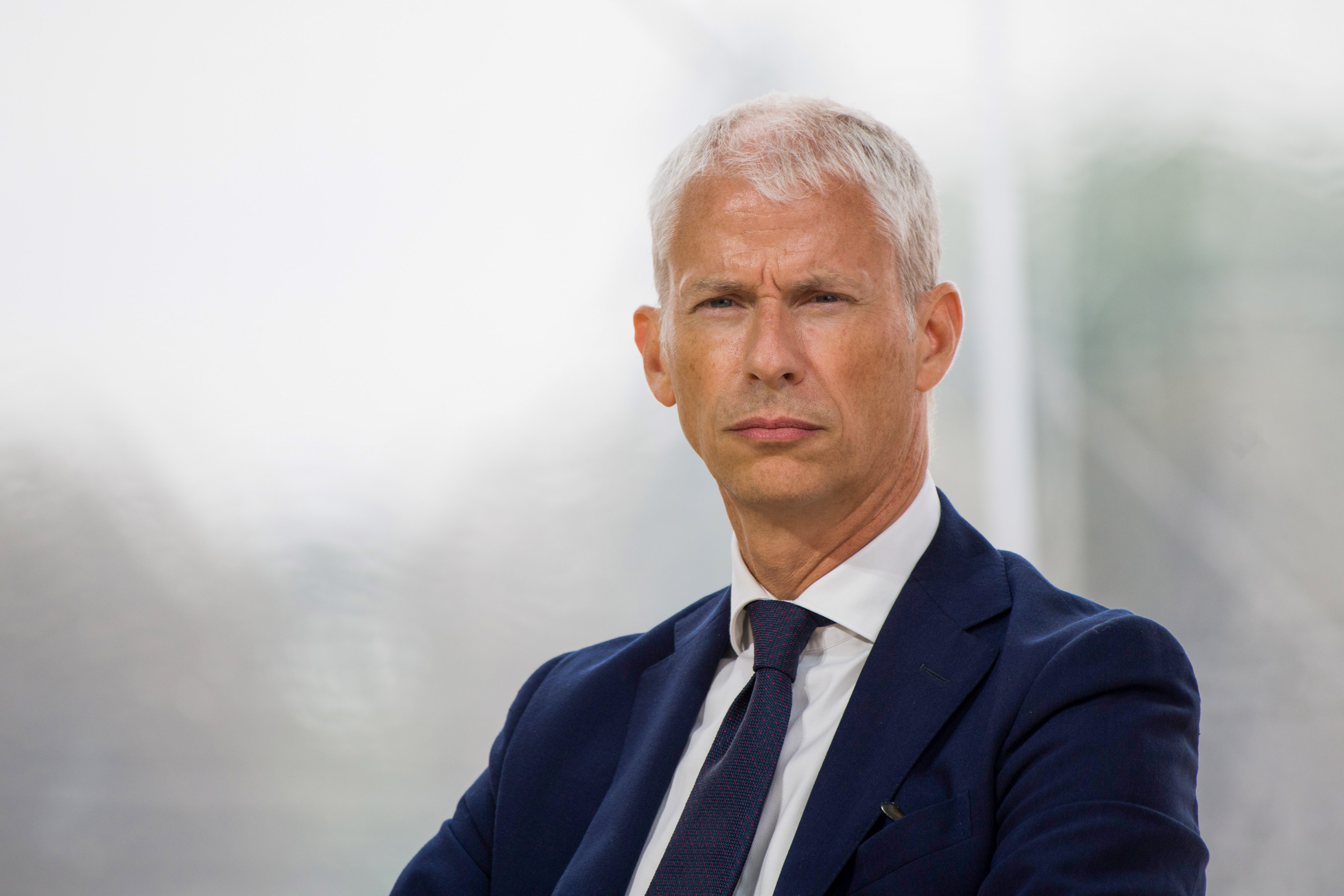 France, U.S. Relations Moving in Good Direction, Minister Says - Bloomberg