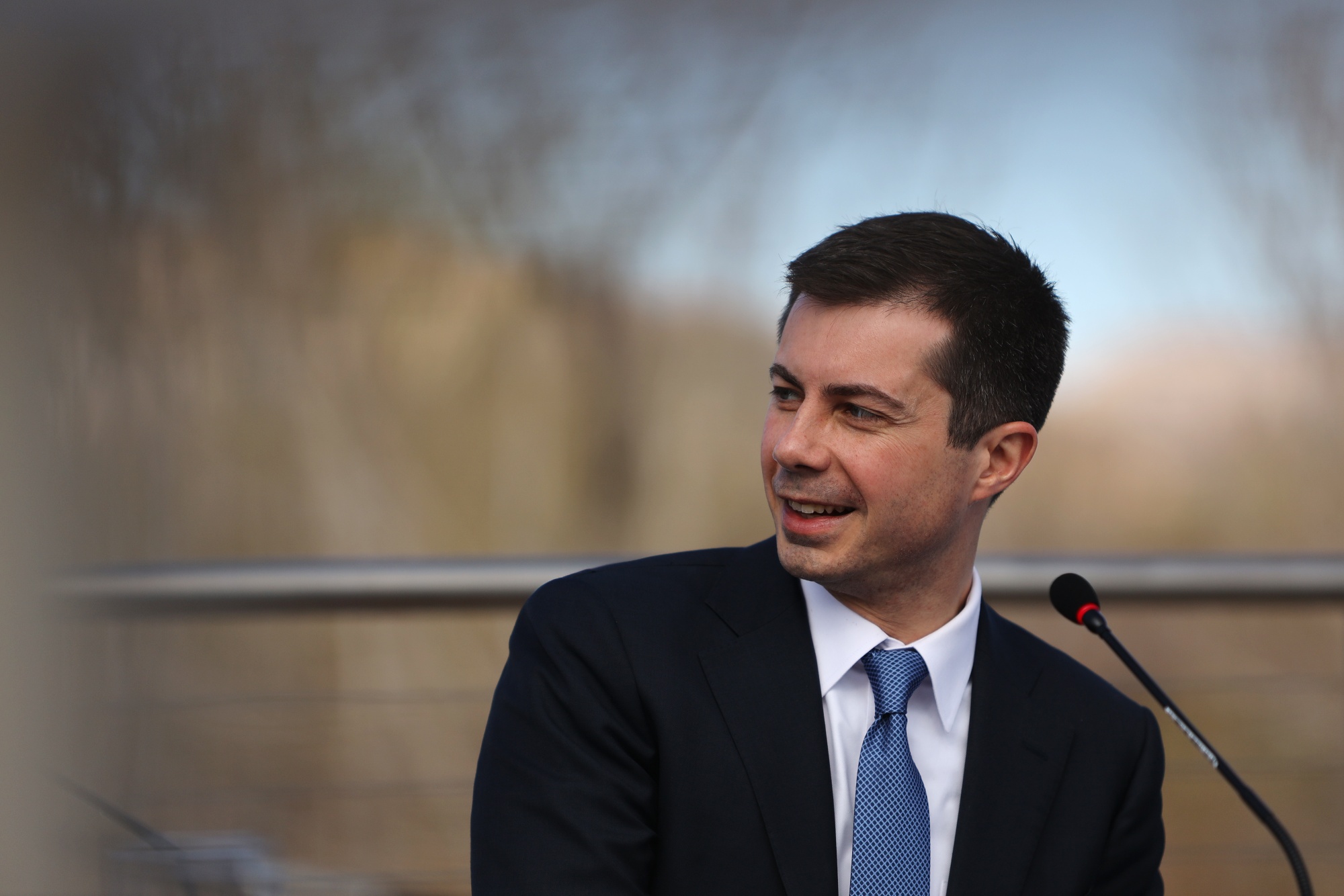 Buttigieg Vows to Work With Lawmakers on NYC-N.J. Gateway Tunnel ...