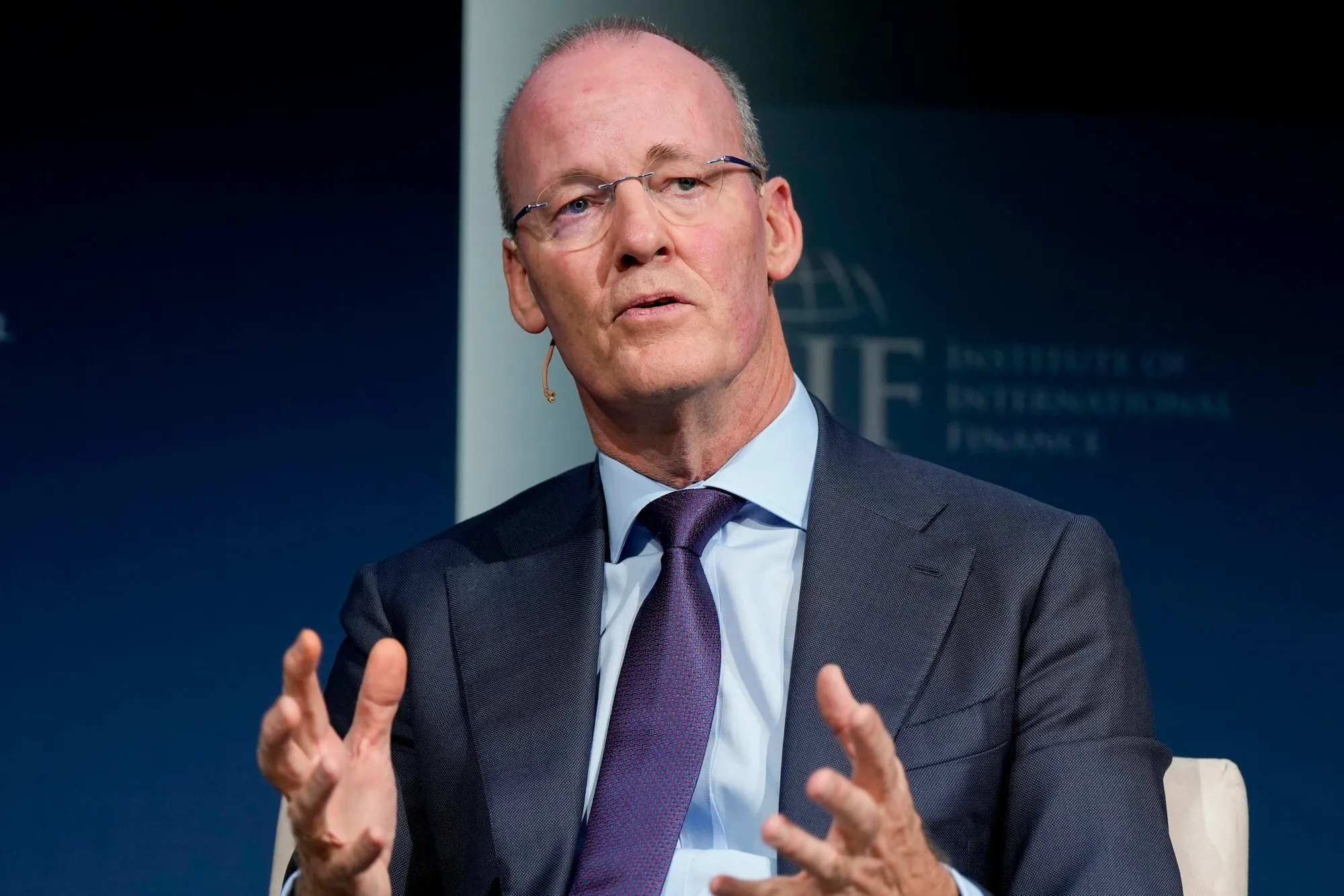 FSB Extends Chair’s Knot Term, Delays Race for Next Financial Stability ...