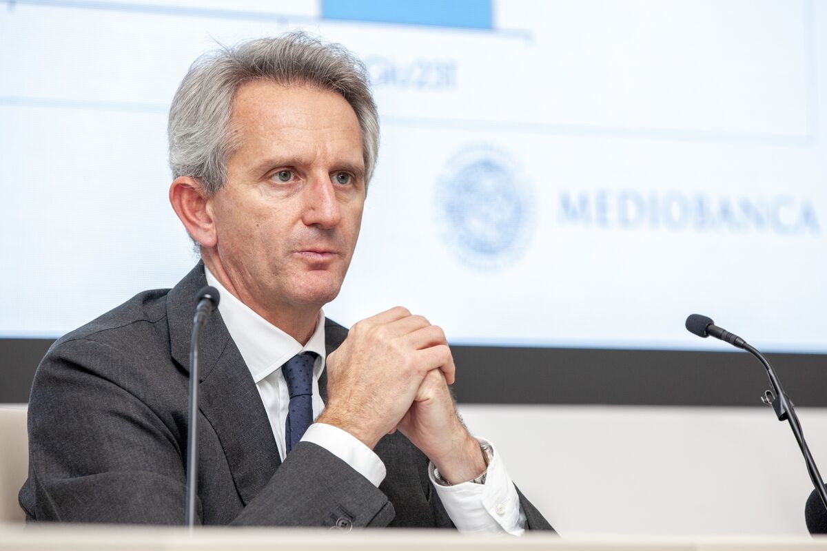 Mediobanca CEO Alberto Nagel Signals Intent to Serve Another Term - Bloomberg