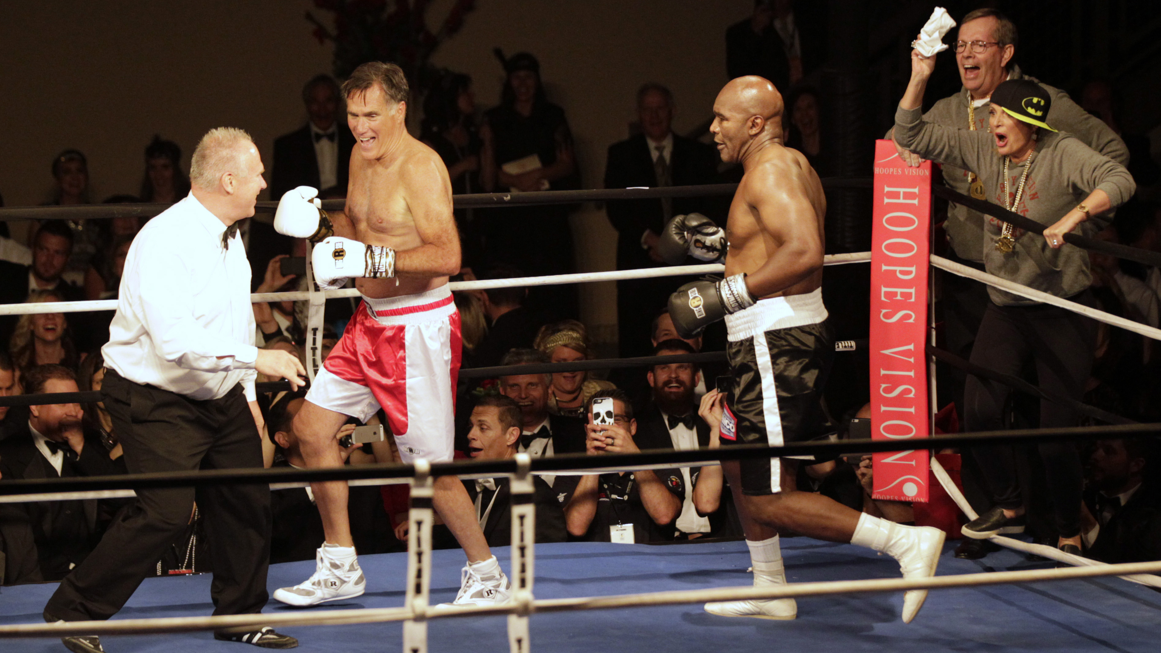 The Mitt Romney–Evander Holyfield Fight in Photos - Bloomberg