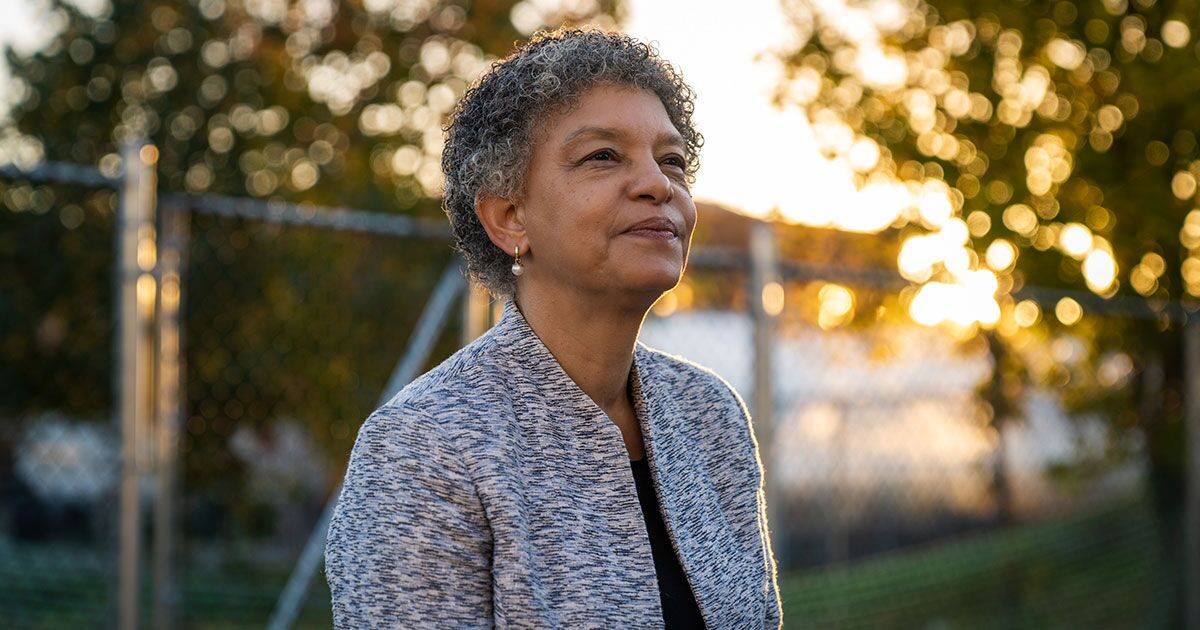 Fed’s Collins Backs Slower Pace of Hikes to Get Rates Above 5% - Bloomberg