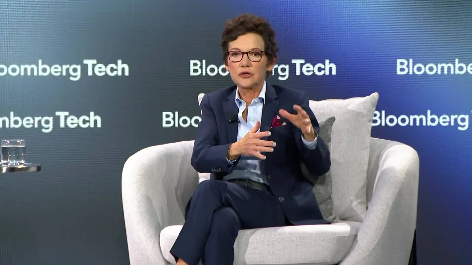 Watch SF Fed's Daly on the Economic Impact of AI - Bloomberg