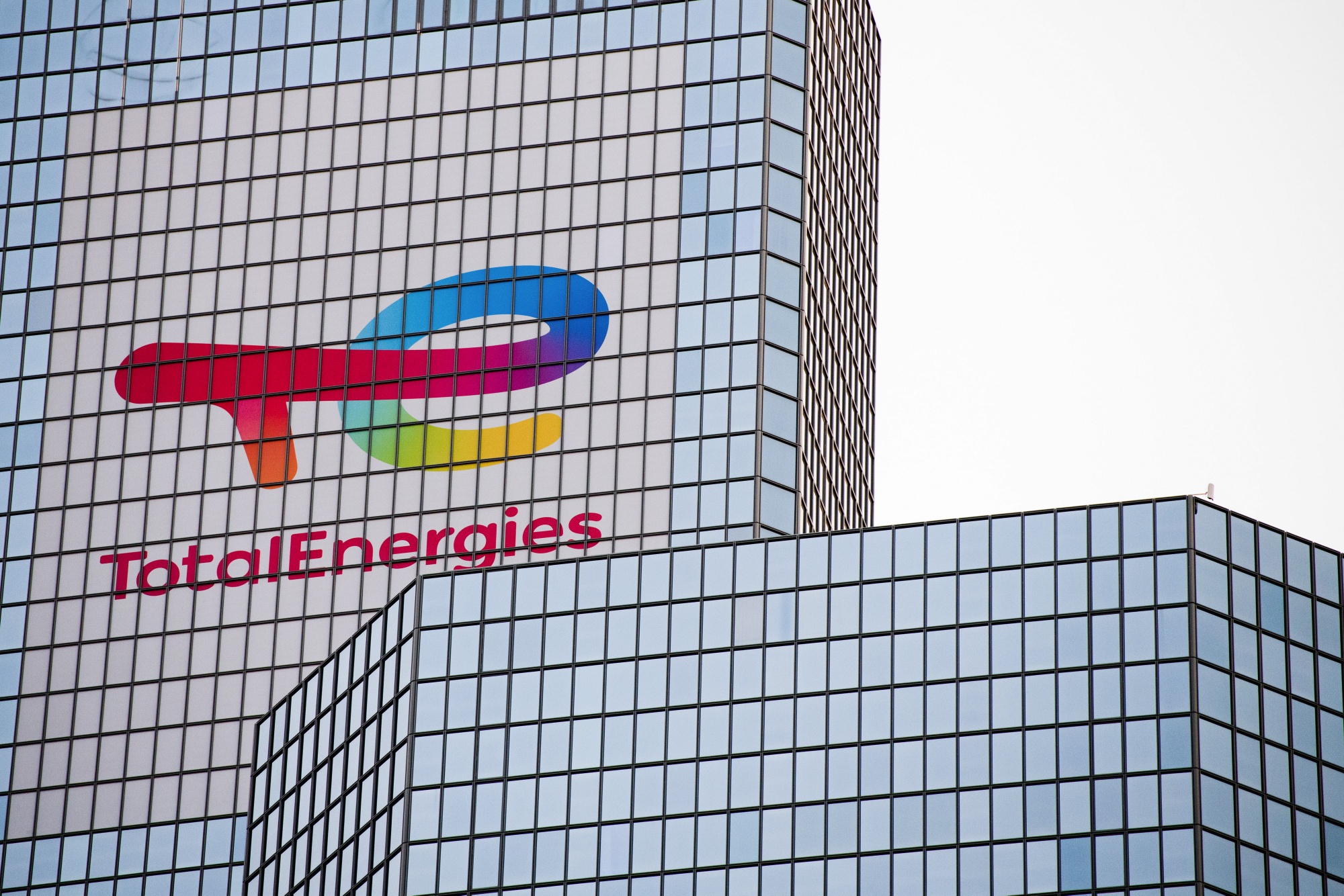 Total (TTE) Vows to Slash Methane Emissions as Investors Demand Big Oil ...