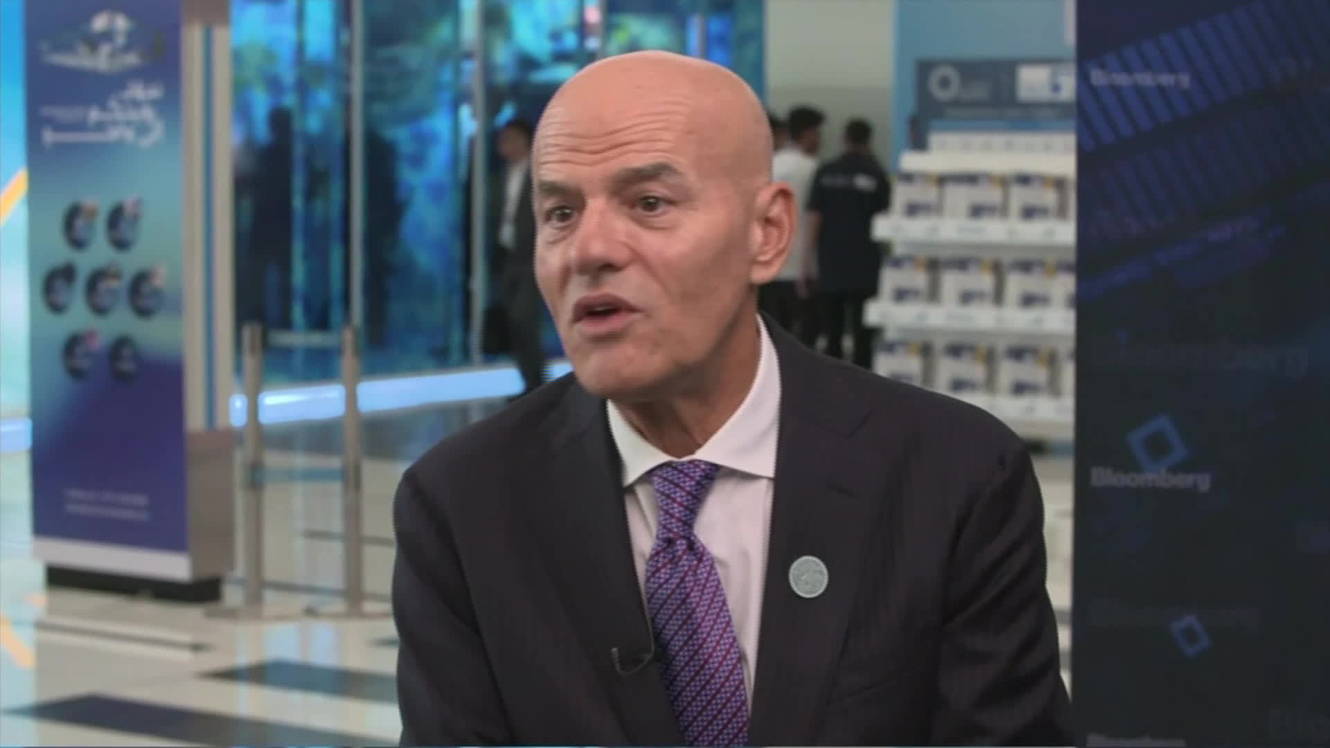 Watch Eni Made 'Huge' Gas Discovery in Indonesia, CEO Says - Bloomberg