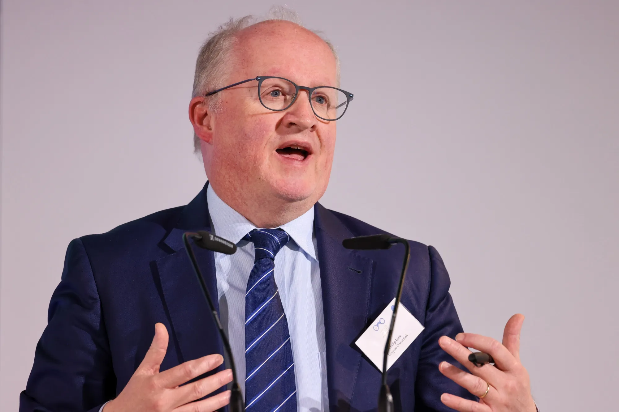 ECB’s Monetary-Policy Review Will Touch on Toolbox, Lane Says - Bloomberg