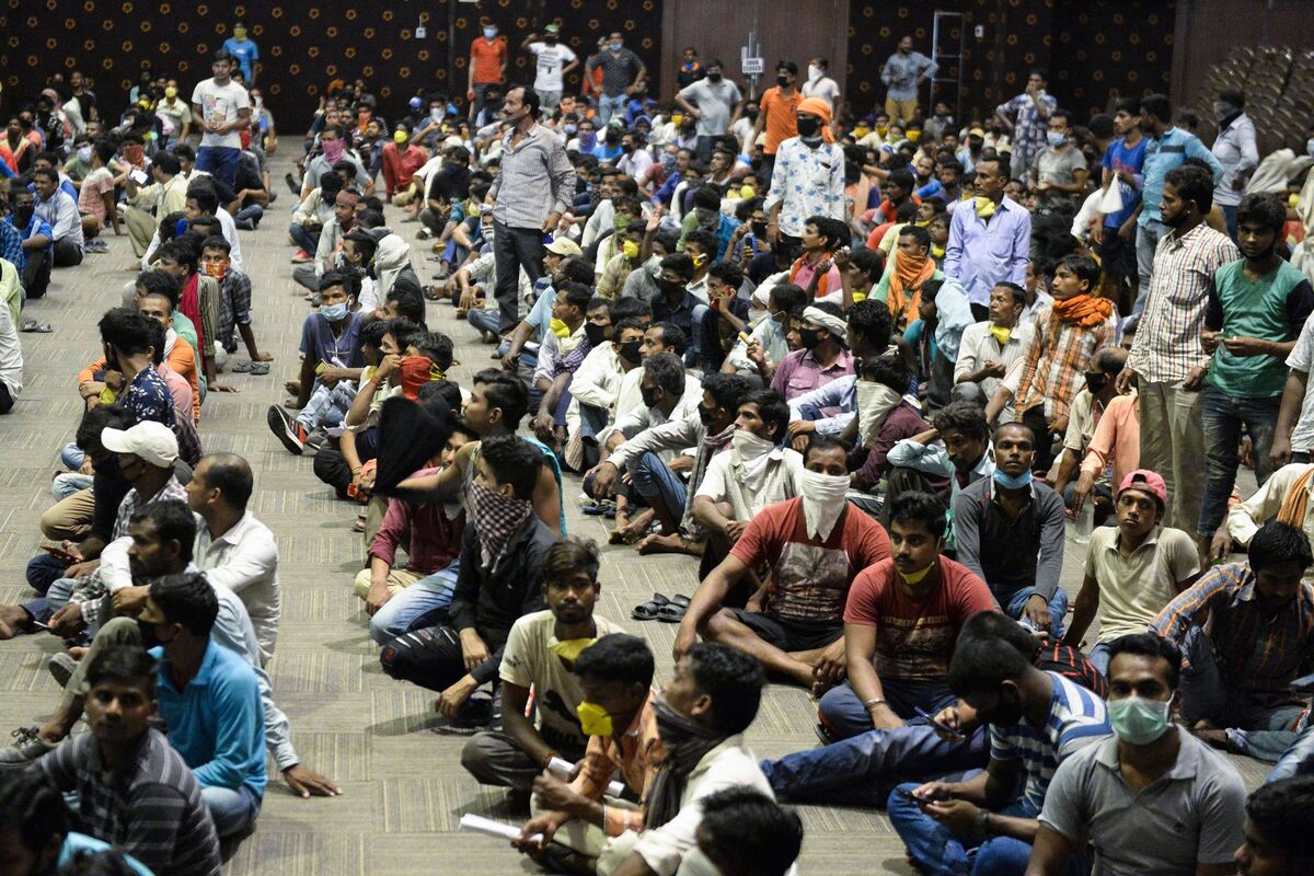 World’s Largest Evacuation Begins as India Brings Back Citizens - Bloomberg