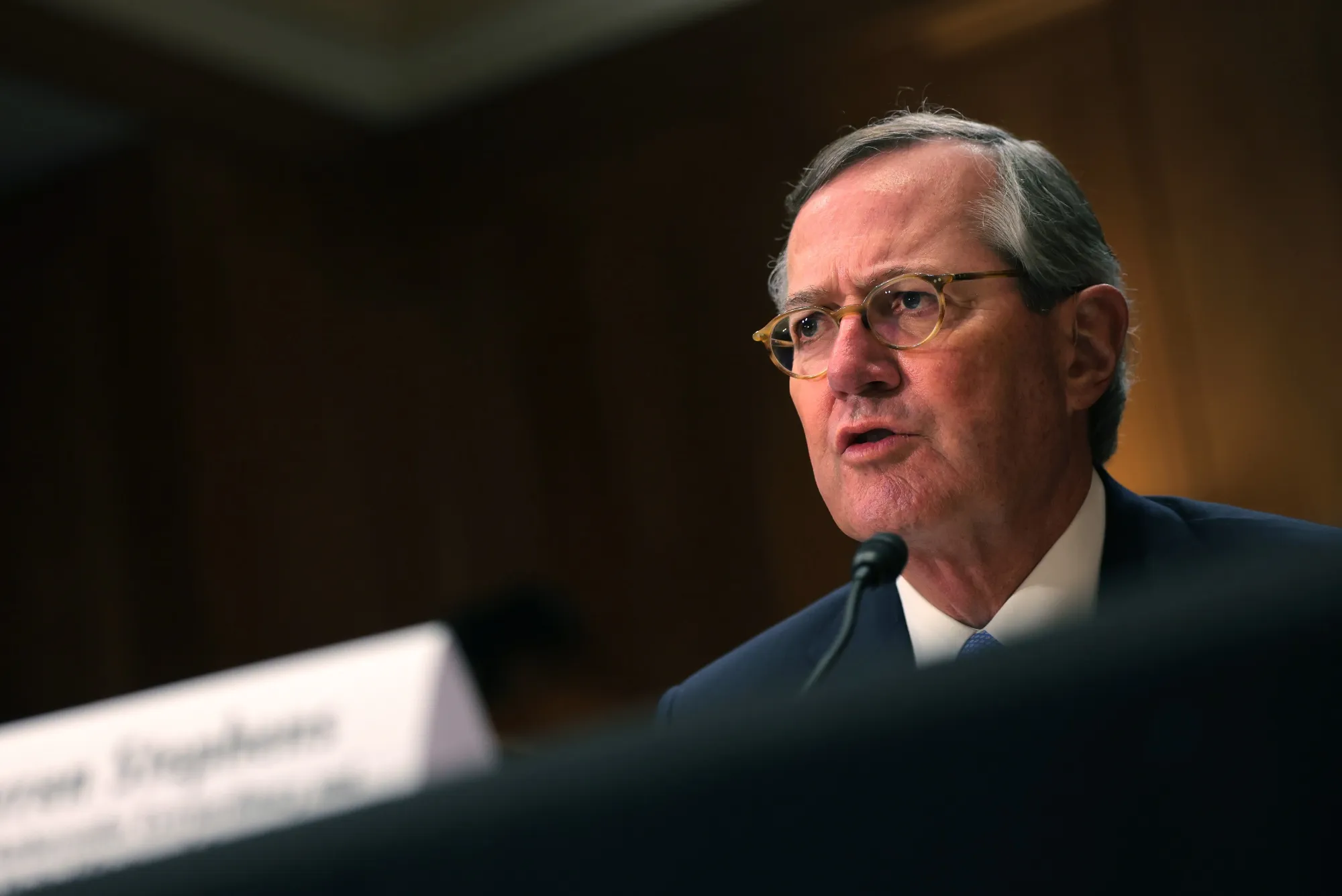 US Ambassador Urges UK to Pay Up for Drugs, Cut Energy Costs - Bloomberg