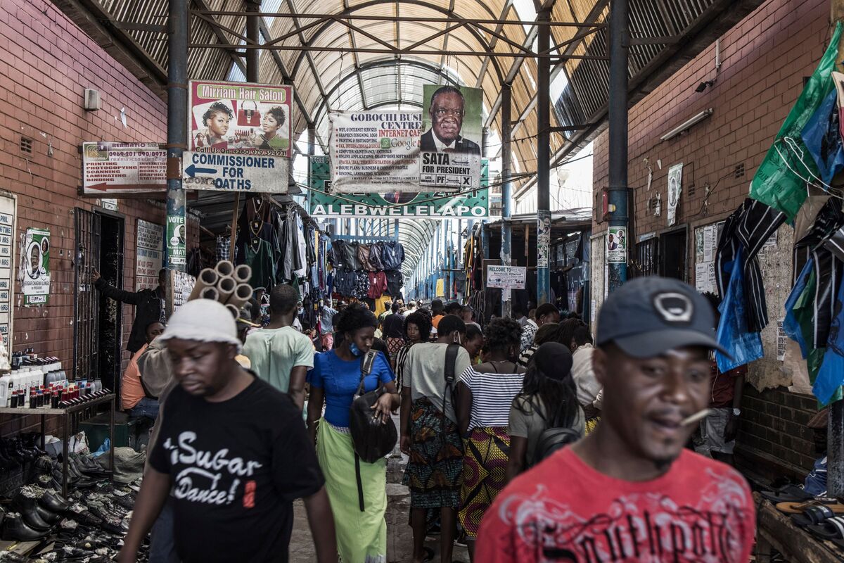 Zambia Sees Inflation Hitting Target for First Time Since 2019 - Bloomberg