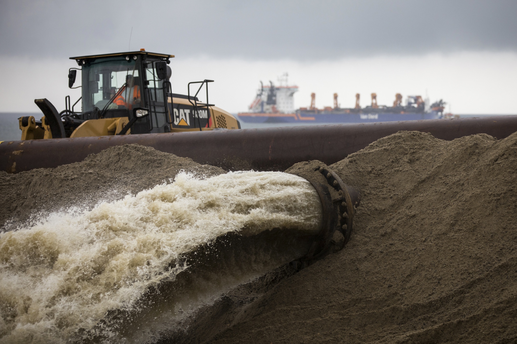 Can Millions of Tons of Sand Save a Gas Terminal From the Sea? - Bloomberg