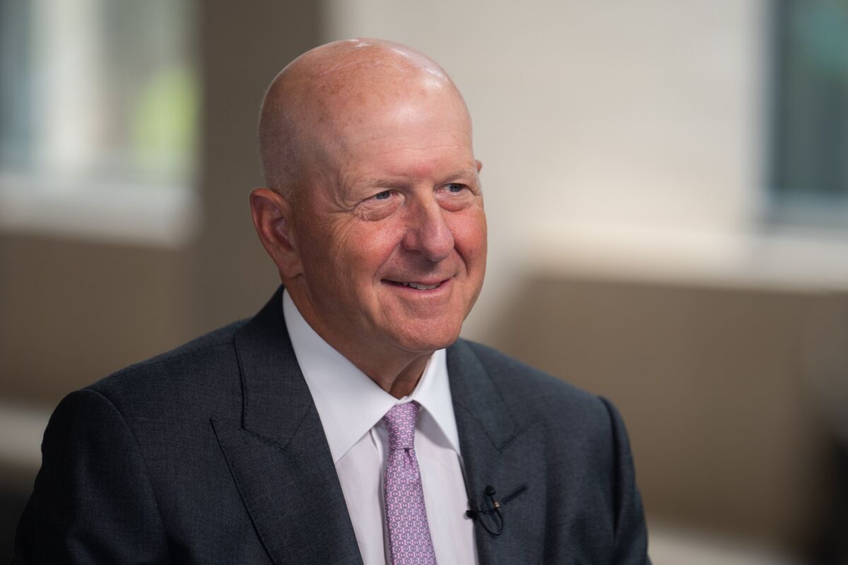 Goldman Sachs (GS) Hands CEO Solomon, President Waldron Retention ...