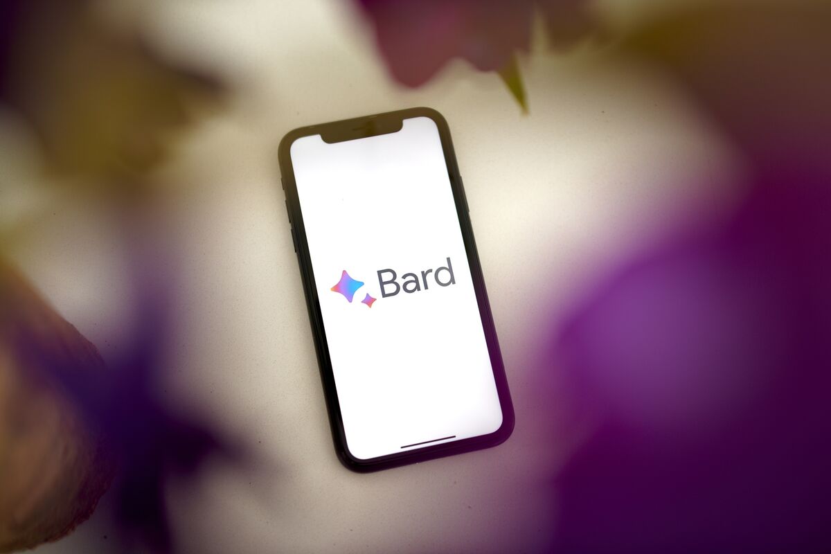 Google Sues Over Fake Bard AI Chatbot That Downloads Malware - Bloomberg