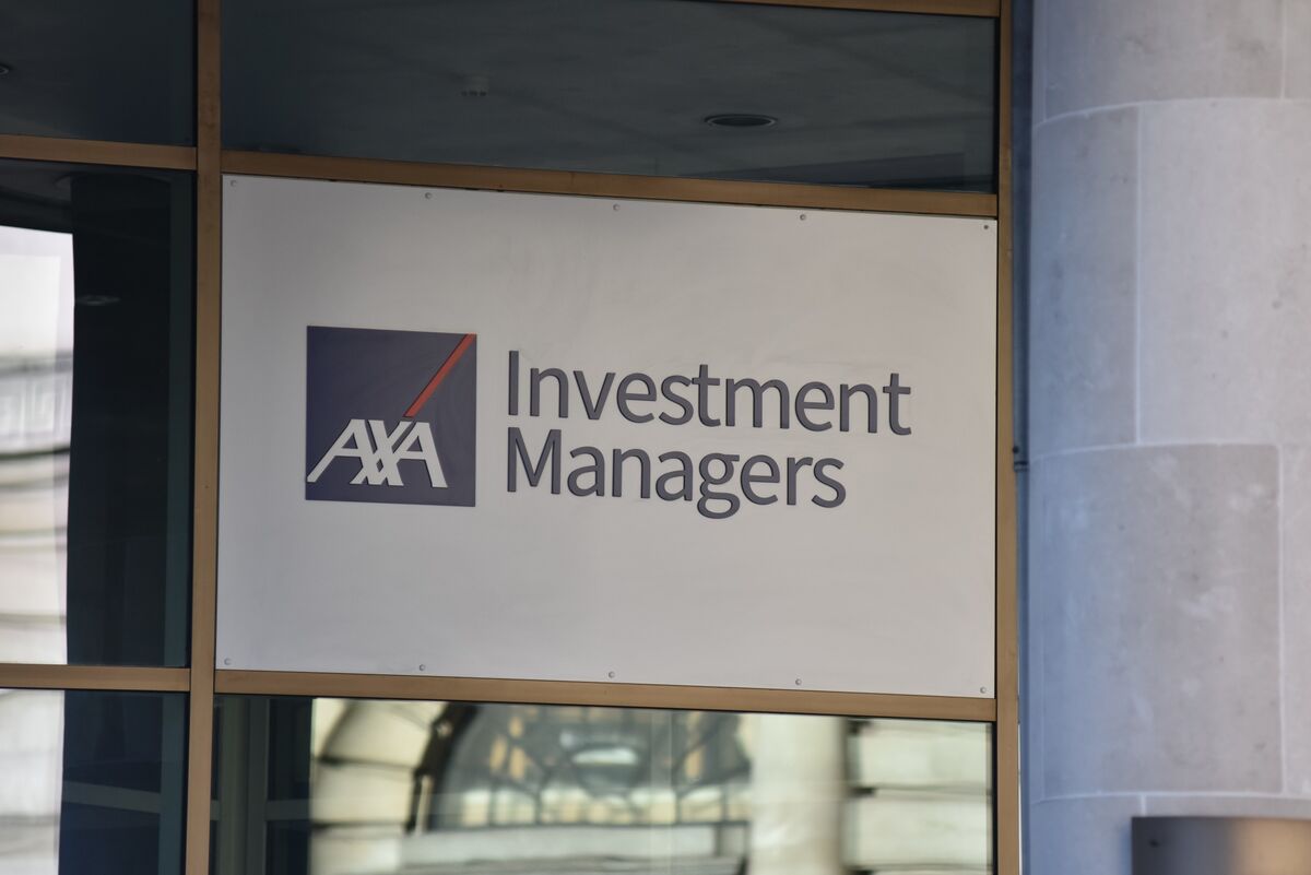 Axa’s Asset Management Unit to Cut Up to 90 Roles in Revamp - Bloomberg