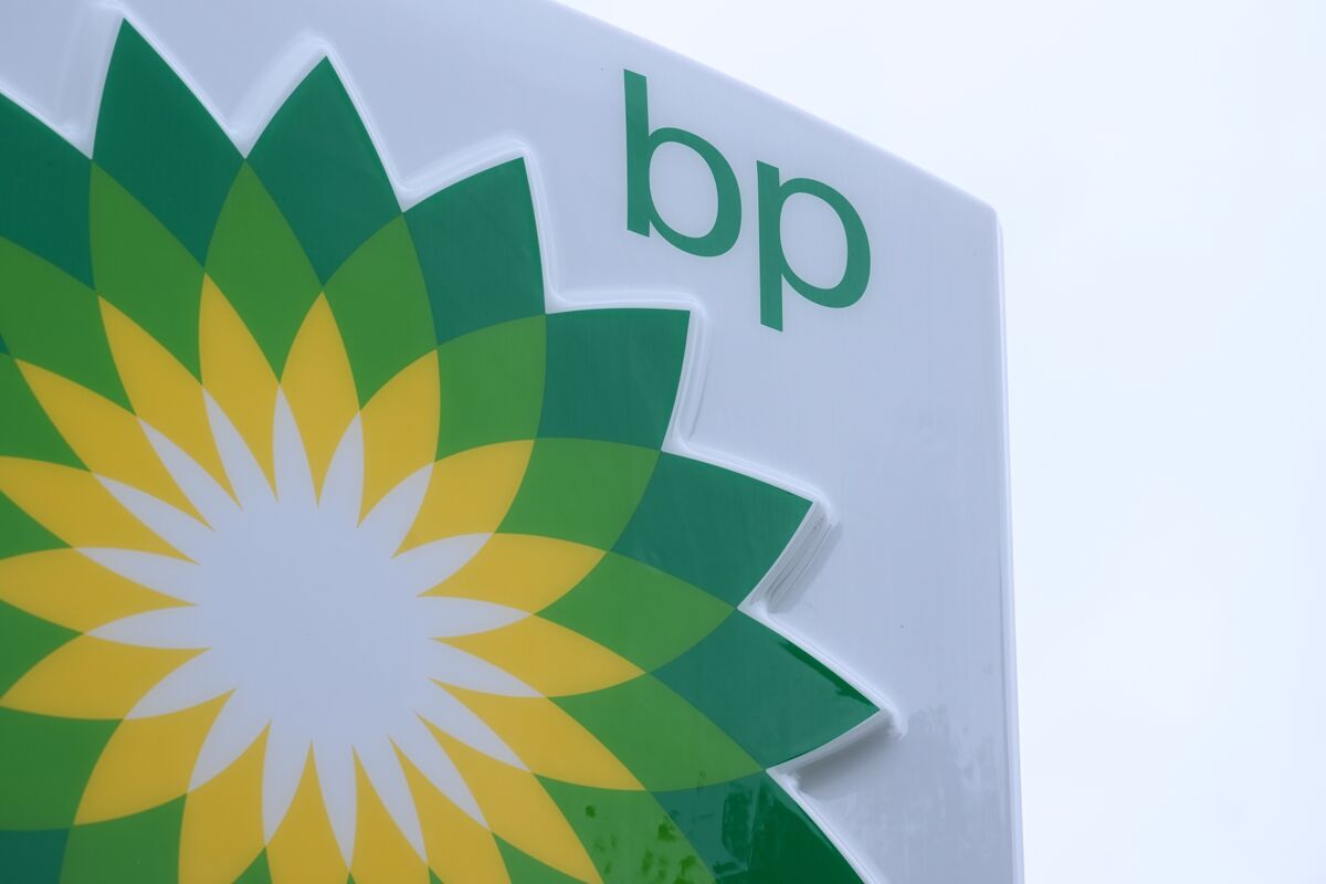 Big New BP Shareholder Adds to Stock Despite Boardroom Chaos - Bloomberg
