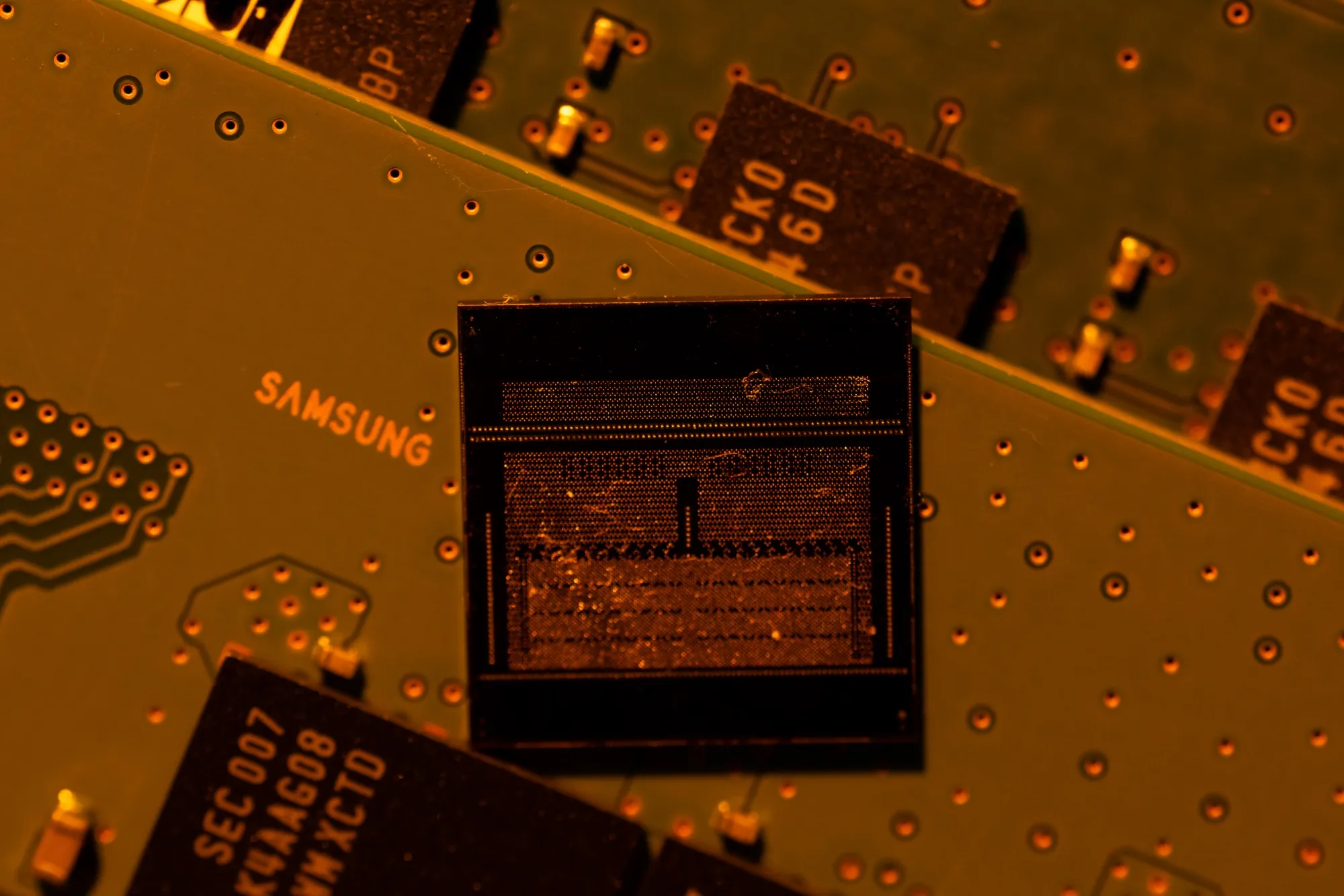 Samsung to Unveil $44 Billion US Chip Push as Soon as Next Week - Bloomberg