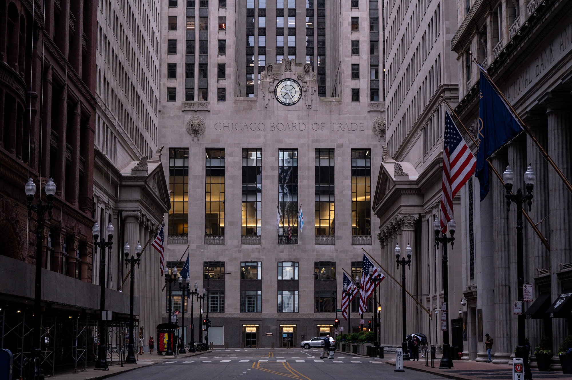 Chicago's Future as a Finance Hub Threatened by a Slew of Taxes - Bloomberg