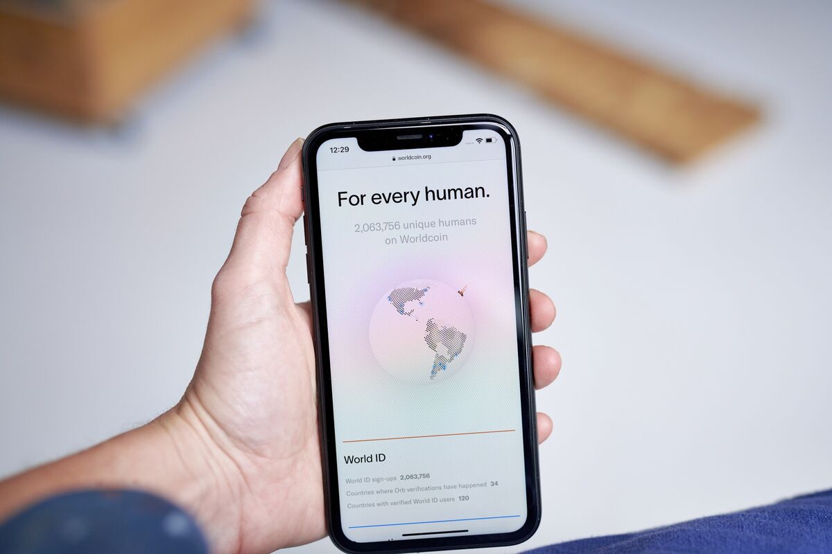 Eyeball-Scanning Worldcoin Project Looks to OpenAI Partnership - Bloomberg