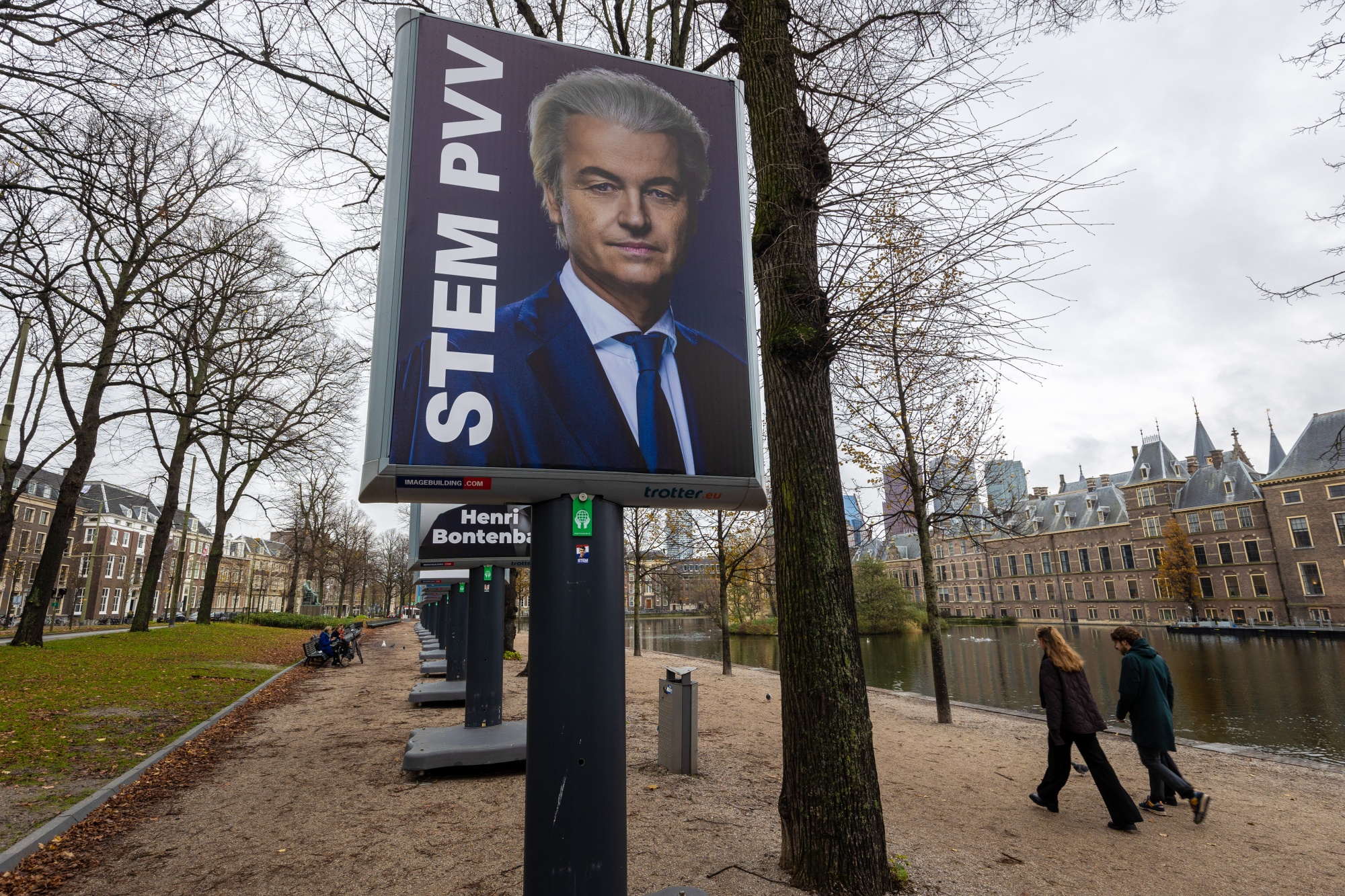 Dutch Far-Right Populist Geert Wilders Jumps in Polls Ahead of ...