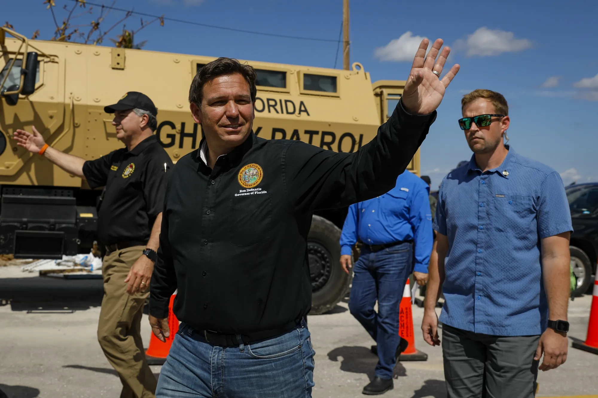 Ron DeSantis Biggest Donor Robert Bigelow Is Wealthy UFO Enthusiast ...