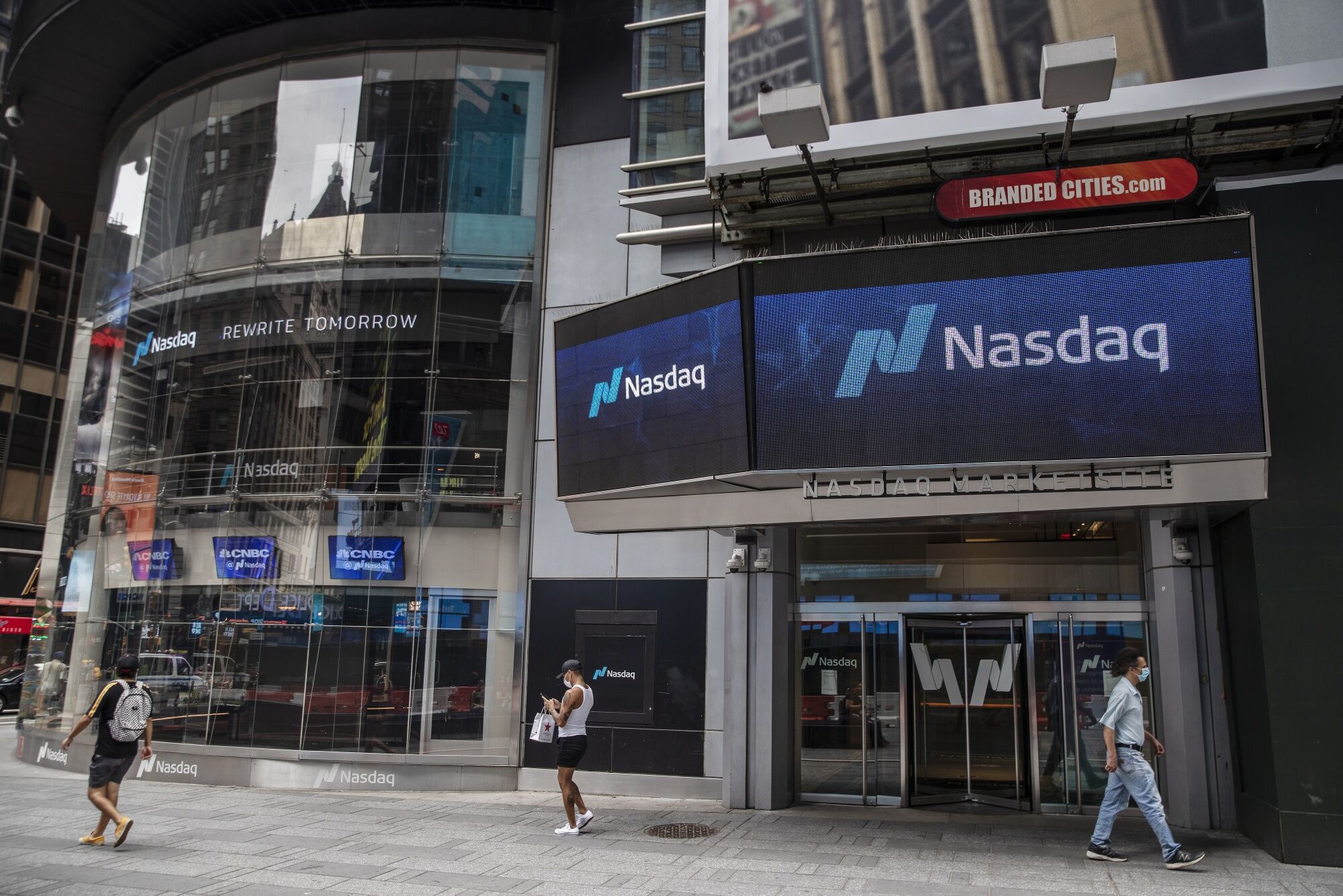 Nasdaq’s (NDAQ) Profit Falls With IPO Revival Elusive Amid Shaky ...