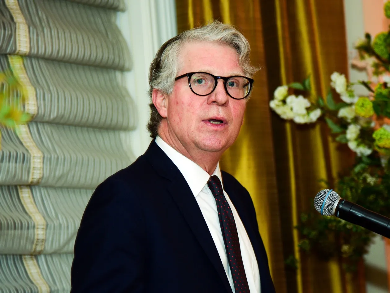 Trump Sues Manhattan DA Cy Vance in Tax-Return Fight - Bloomberg