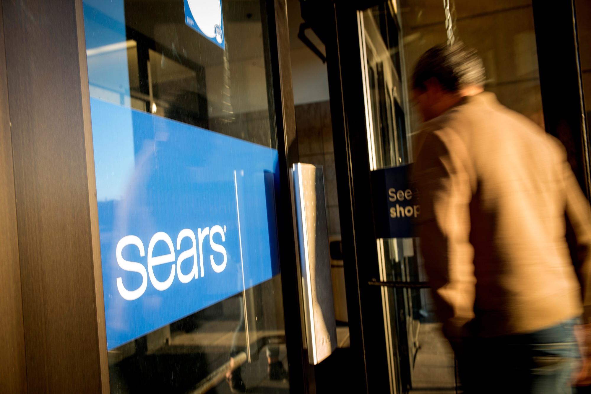 Sears Retirees Fight Life Insurance Termination as Heirs Get Zip ...
