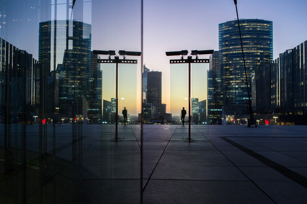 Citi Strategists Say Traders Are Piling Up Short Bets on Stocks - Bloomberg