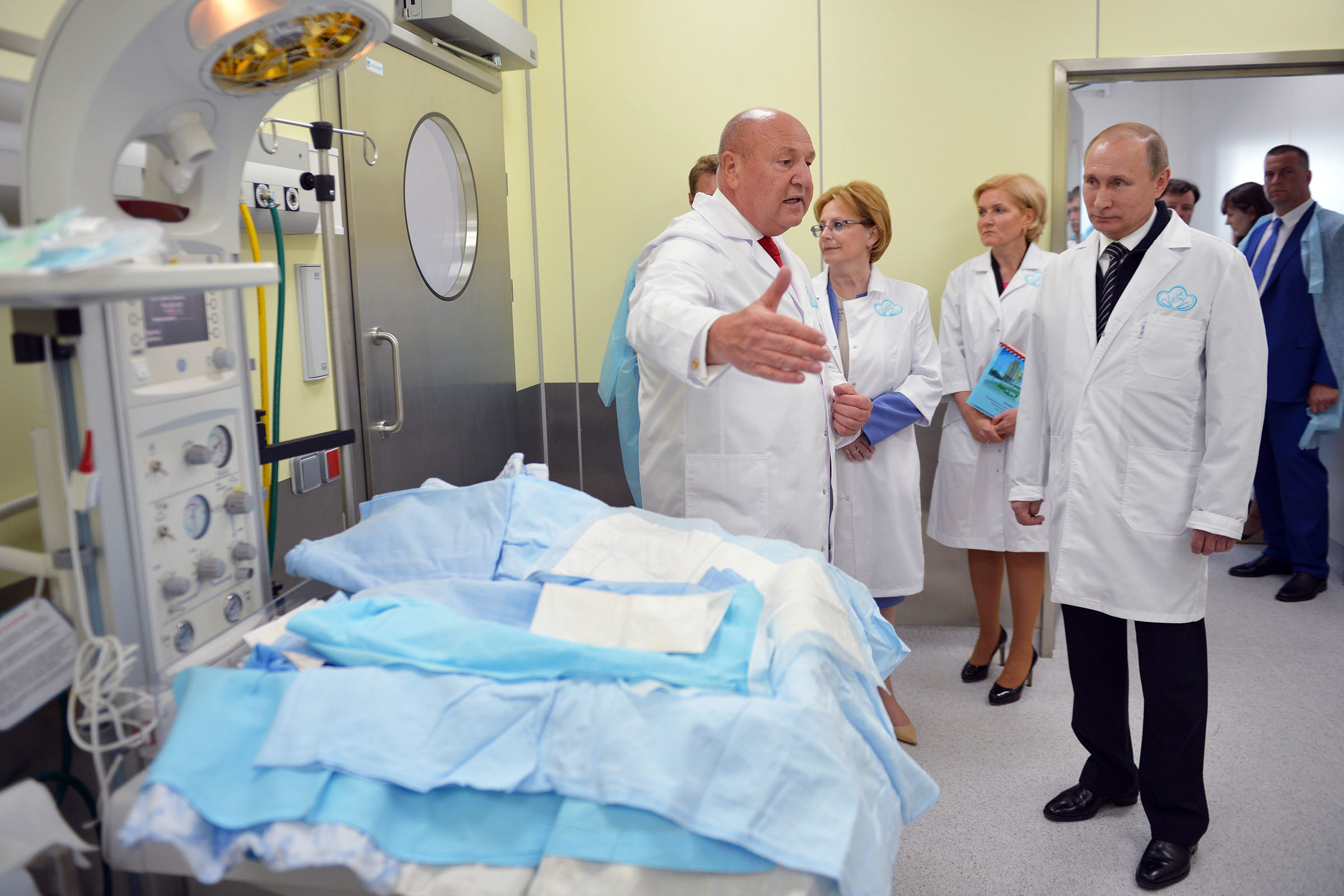 Future of Genetically Modified Babies May Lie in Putin's Hands - Bloomberg