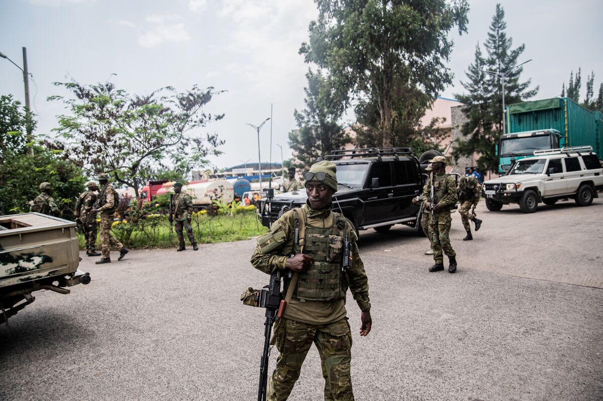 Surprise Meeting in Qatar Spurs Rwanda, Congo Ceasefire Pledge - Bloomberg