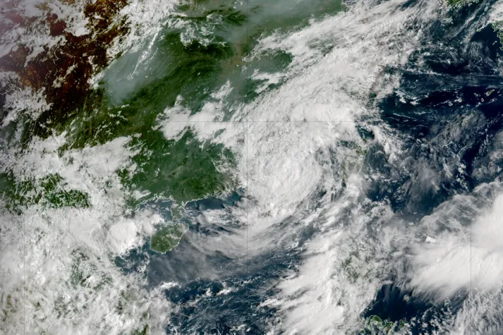 China Warns Haikui Will Bring Heavy Rains After Typhoon Batters Taiwan ...