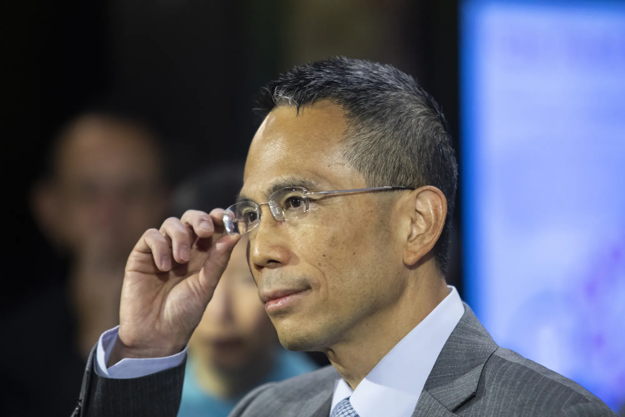 Victor Li Wants New China Tech to Transform Father's Old Empire - Bloomberg