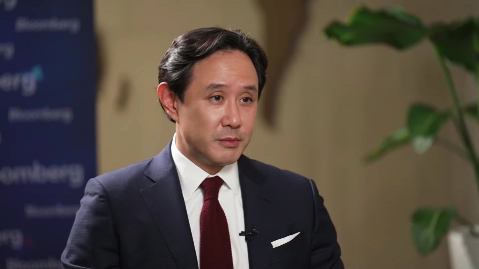 Watch Korea Zinc Tycoon Fights for Control Amid Takeover Battle - Bloomberg